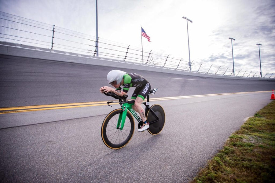 Aero speed suits & custom cycling wear. Made in Europe – Velotec